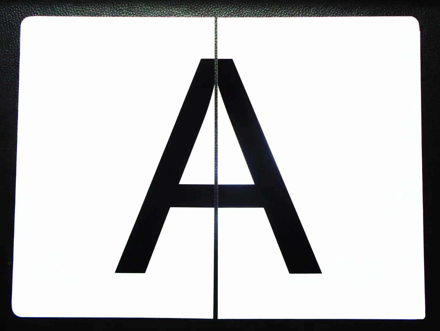 Hochwertiges A-Schild für maximale Sicherheit: 40x30 cm, Weiße PVC ...